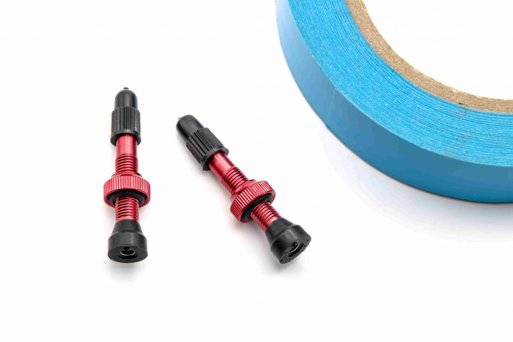 Valves de pneus : Fonctionnement, entretien et remplacement